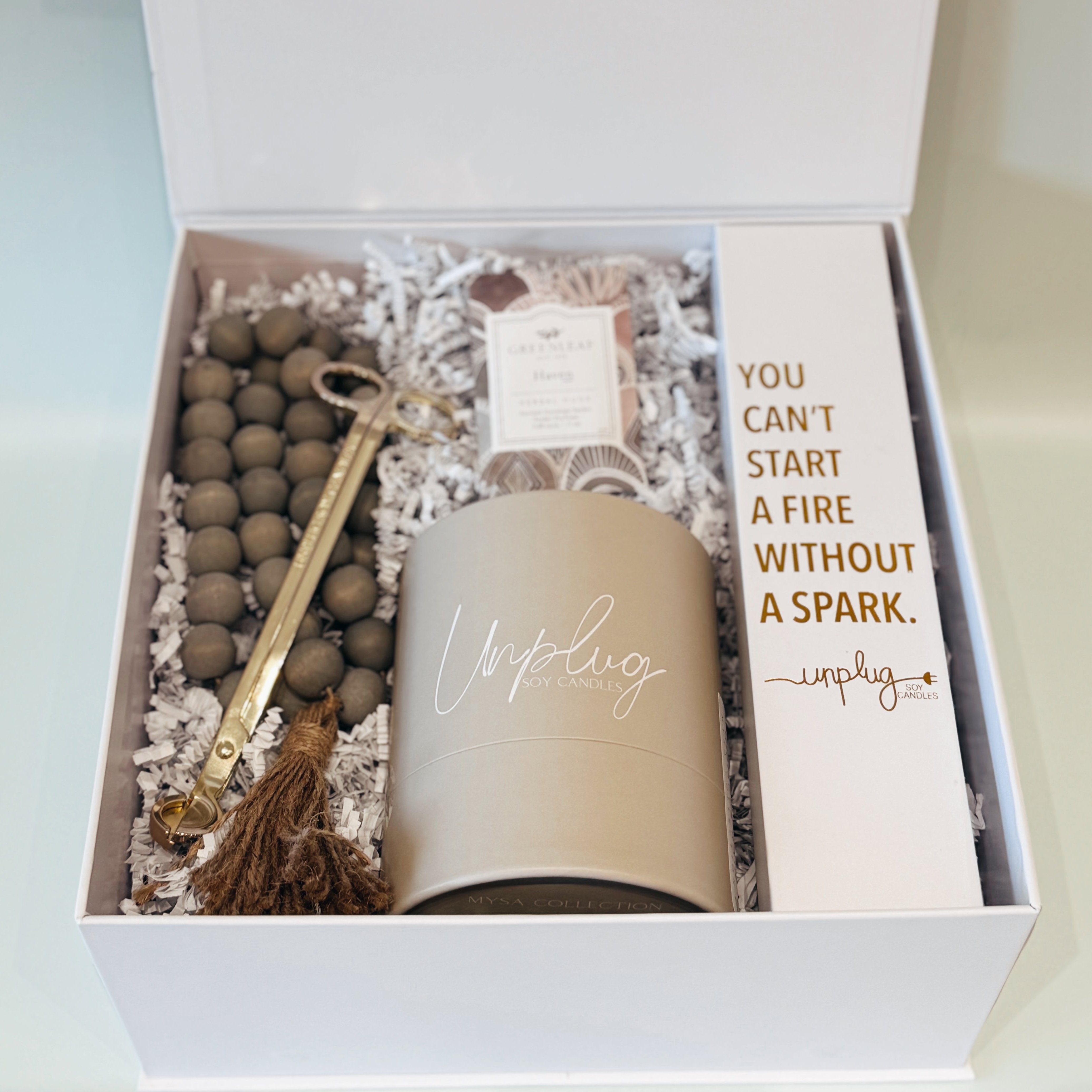 WELCOME HOME GIFT BOX – Unplug Soy Candles